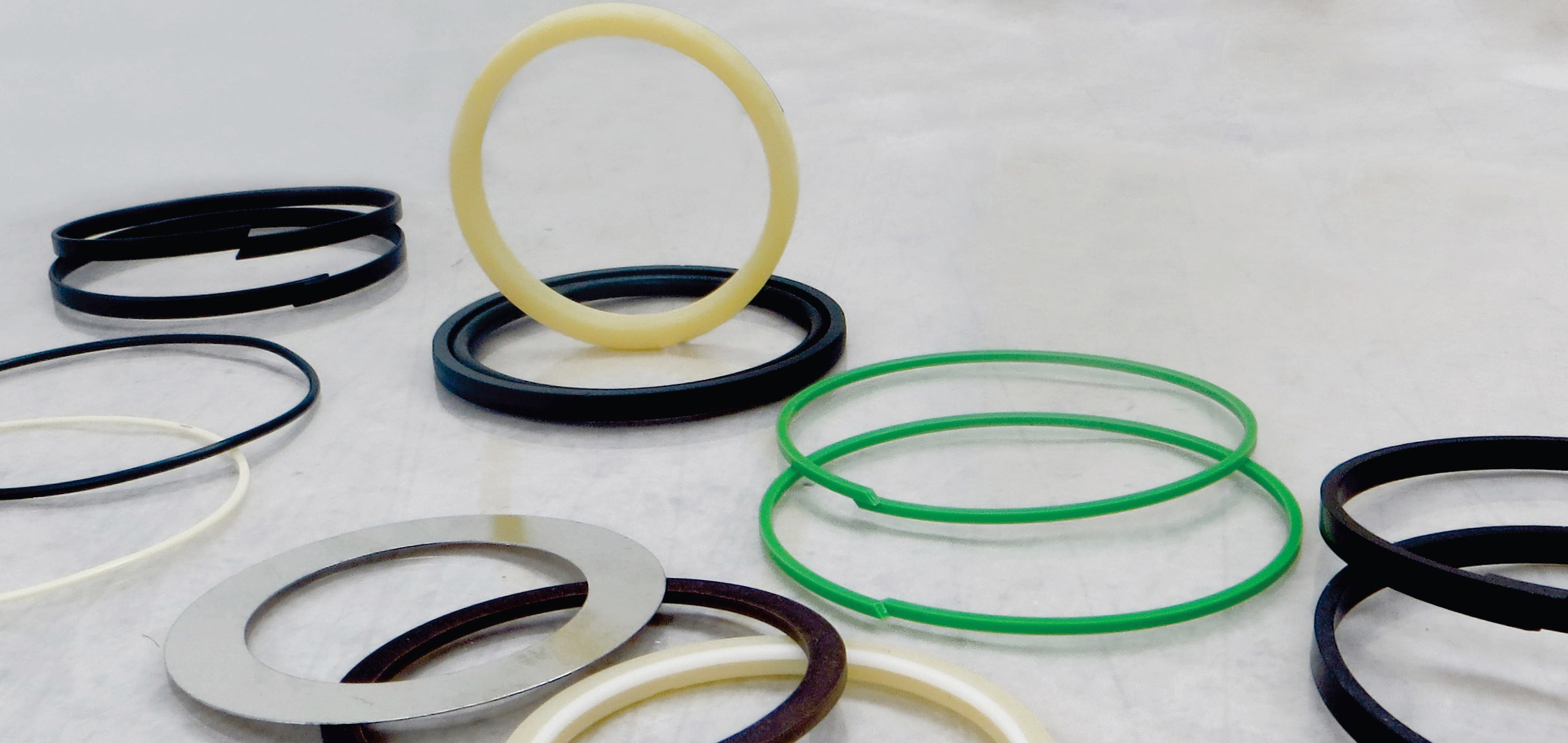 Купити 1005421 сальник SEAL GP CAT на АДАМ УА